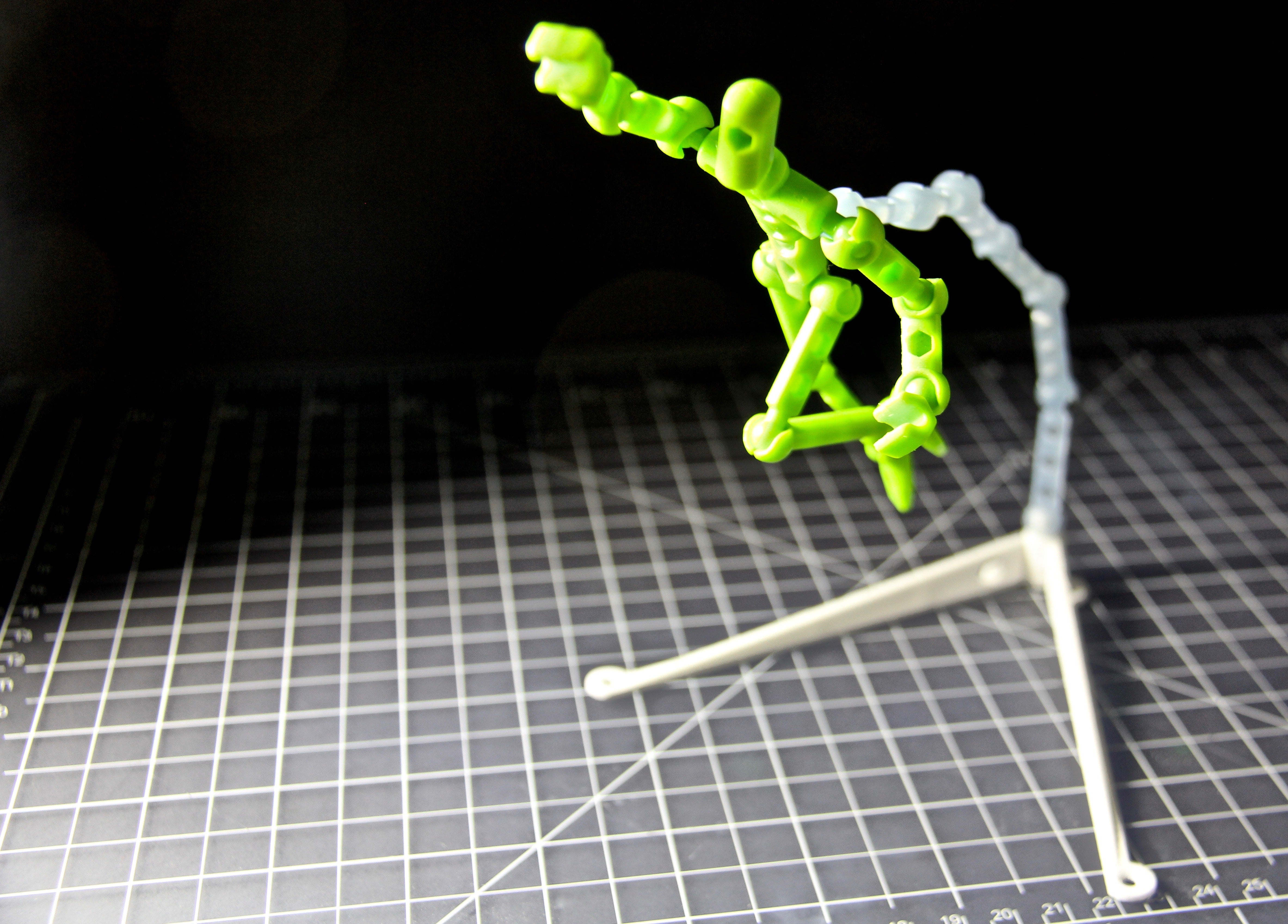 Hinged V-stand for Stopmotion Rigging – ModiBot